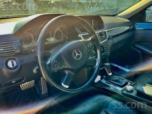 Black Mercedes-Benz E 220 2009 in Riga, with an engine capacity of 2.20 L and mileage of 280 thousand km for 2299 €, photo 4 on AUTOMOTO.COM.LV