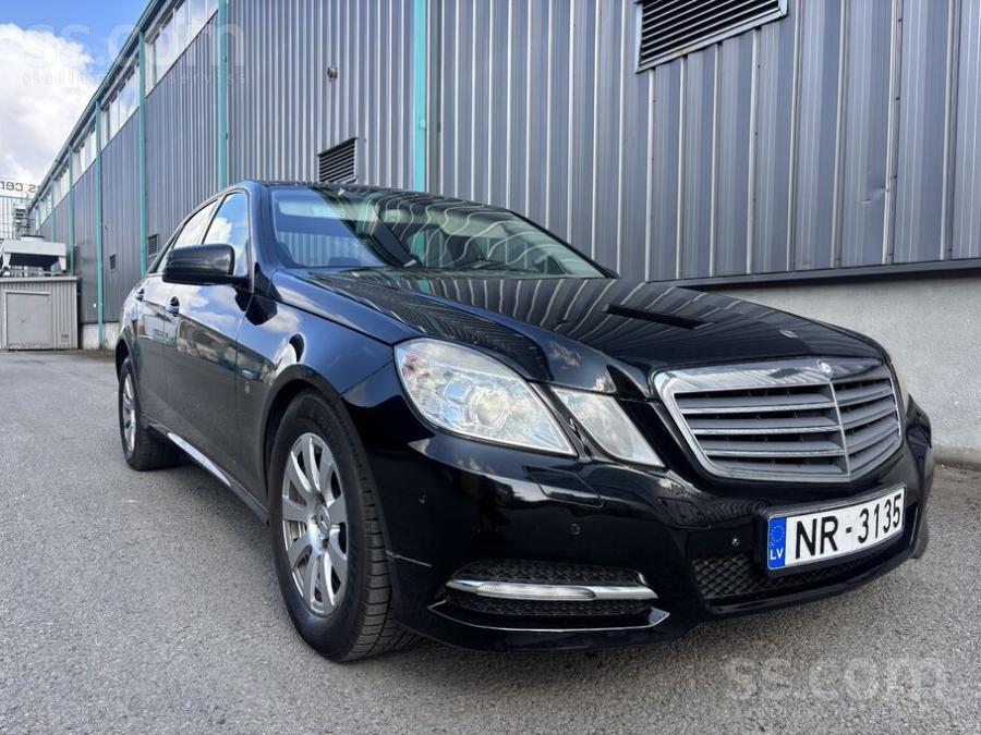 Черный Мерседес E 220 2009 в Рига, объемом двигателя 2.10 л и пробегом 322 тыс. км за 5990 €, фото 6 на AUTOMOTO.COM.LV