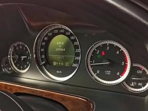 Черный Мерседес E 220 2010 в Рига, объемом двигателя 2.20 л и пробегом 248 тыс. км за 8490 €, фото 17 на AUTOMOTO.COM.LV