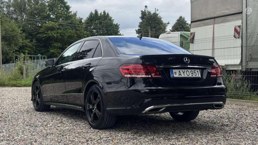 Melns Mercedes-Benz E 220 2010 Kauņa, ar dzinēja tilpumu 2.14 L un nobraukumu 388 tūkst. km par 8550 €, foto 8 vietnē AUTOMOTO.COM.LV