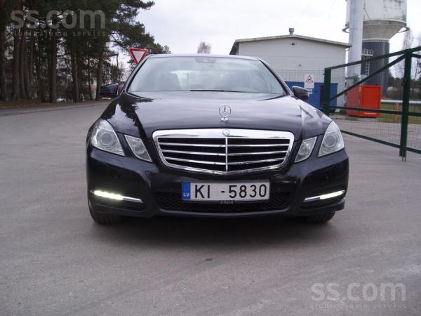 Черный Мерседес E 220 2011 в Рига, объемом двигателя 2.20 л и пробегом 265 тыс. км за 6900 €, фото 1 на AUTOMOTO.COM.LV