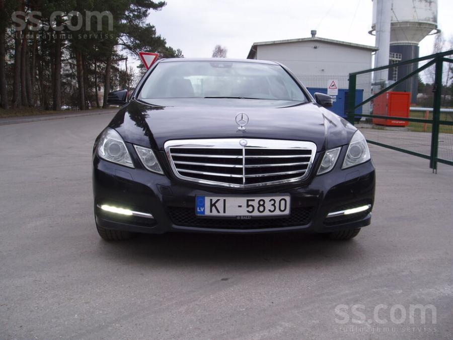 Melns Mercedes-Benz E 220 2011 Rīga, ar dzinēja tilpumu 2.20 L un nobraukumu 265 tūkst. km par 6900 €, foto 1 vietnē AUTOMOTO.COM.LV