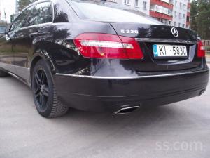 Melns Mercedes-Benz E 220 2011 Rīga, ar dzinēja tilpumu 2.20 L un nobraukumu 265 tūkst. km par 6900 €, foto 5 vietnē AUTOMOTO.COM.LV