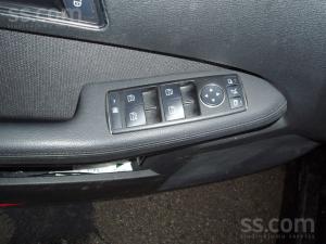 Melns Mercedes-Benz E 220 2011 Rīga, ar dzinēja tilpumu 2.20 L un nobraukumu 265 tūkst. km par 6900 €, foto 9 vietnē AUTOMOTO.COM.LV