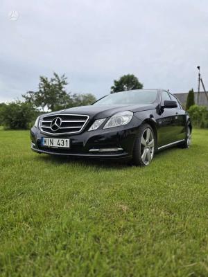 Черный Мерседес E 220 2011 в Швенчёнис, объемом двигателя 2.14 л и пробегом 356 тыс. км за 6000 €, фото 3 на AUTOMOTO.COM.LV
