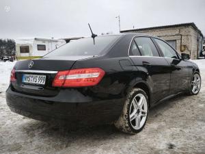 Black Mercedes-Benz E 220 2012 in Prienai, with an engine capacity of 2.20 L and mileage of 275 thousand km for 6600 €, photo 5 on AUTOMOTO.COM.LV