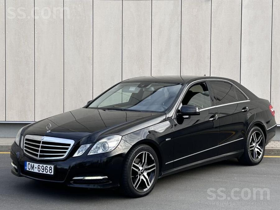 Melns Mercedes-Benz E 220 2012 Rīga, ar dzinēja tilpumu 2.20 L un nobraukumu 303 tūkst. km par 5750 €, foto 3 vietnē AUTOMOTO.COM.LV