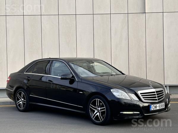 Melns Mercedes-Benz E 220 2012 Rīga, ar dzinēja tilpumu 2.20 L un nobraukumu 303 tūkst. km par 5750 €, foto 6 vietnē AUTOMOTO.COM.LV