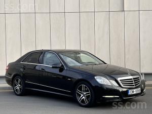 Melns Mercedes-Benz E 220 2012 Rīga, ar dzinēja tilpumu 2.20 L un nobraukumu 303 tūkst. km par 5750 €, foto 7 vietnē AUTOMOTO.COM.LV