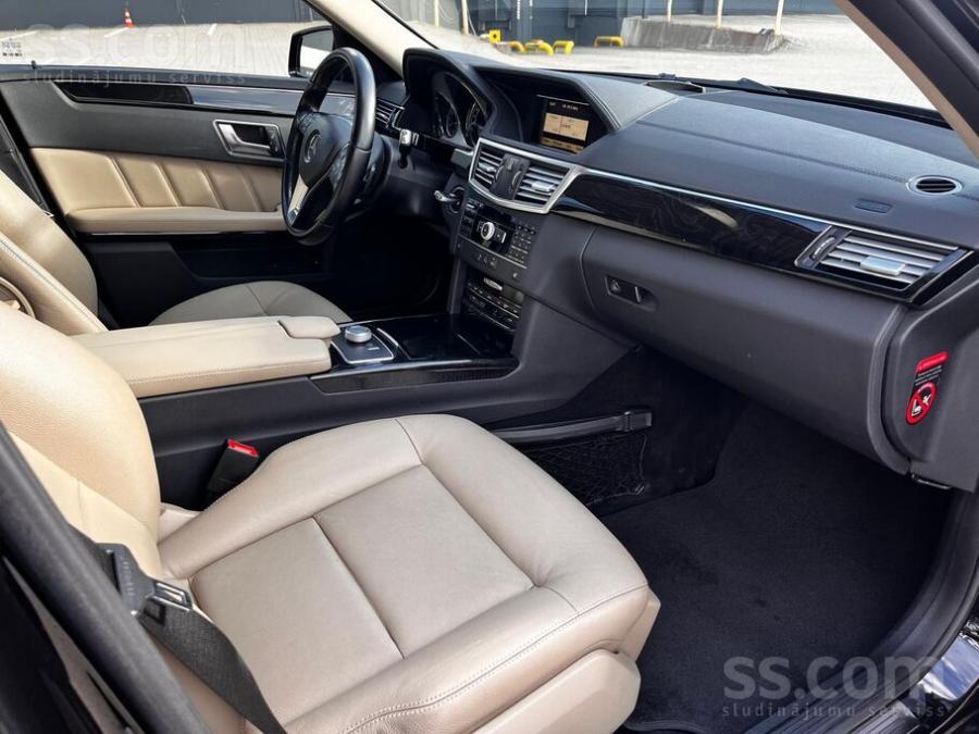 Black Mercedes-Benz E 220 2012 in Riga, with an engine capacity of 2.20 L and mileage of 332 thousand km for 7000 €, photo 13 on AUTOMOTO.COM.LV
