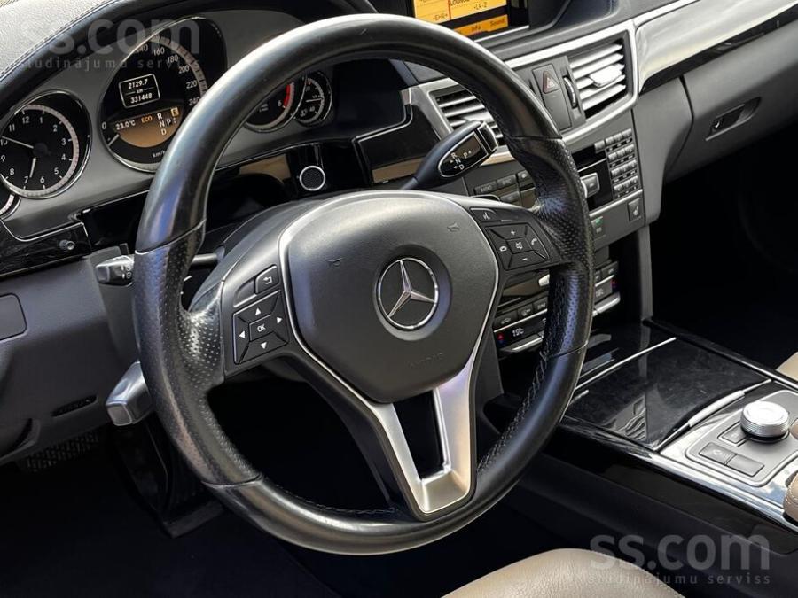 Black Mercedes-Benz E 220 2012 in Riga, with an engine capacity of 2.20 L and mileage of 332 thousand km for 7000 €, photo 19 on AUTOMOTO.COM.LV
