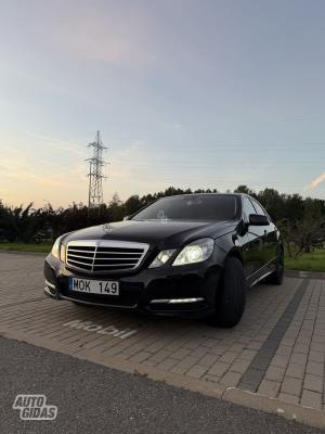 Черный Мерседес E 220 2012 в Каунас, объемом двигателя 2.20 л и пробегом 401 тыс. км за 6800 €, фото 10 на AUTOMOTO.COM.LV