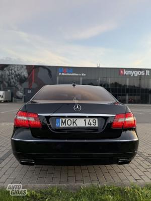 Черный Мерседес E 220 2012 в Каунас, объемом двигателя 2.20 л и пробегом 401 тыс. км за 6800 €, фото 13 на AUTOMOTO.COM.LV