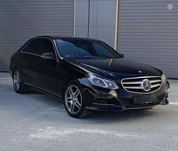 Black Mercedes-Benz E 220 2013 in Kaunas, with an engine capacity of 2.14 L and mileage of 283 thousand km for 8300 €, photo 4 on AUTOMOTO.COM.LV