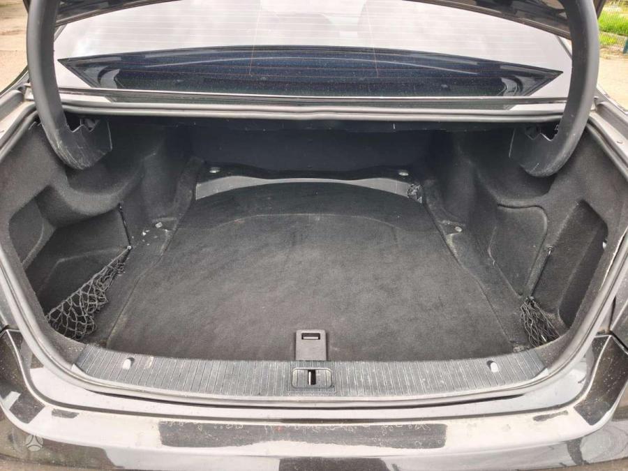 Melns Mercedes-Benz E 220 2013 Šauļi, ar dzinēja tilpumu 2.10 L un nobraukumu 353 tūkst. km par 8600 €, foto 17 vietnē AUTOMOTO.COM.LV