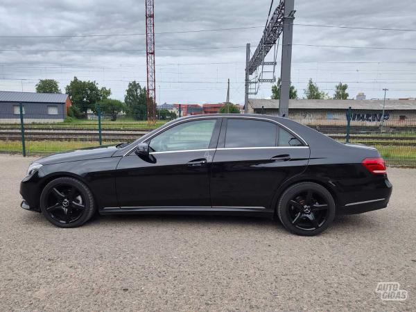 Melns Mercedes-Benz E 220 2013 Šauļi, ar dzinēja tilpumu 2.10 L un nobraukumu 353 tūkst. km par 8600 €, foto 7 vietnē AUTOMOTO.COM.LV