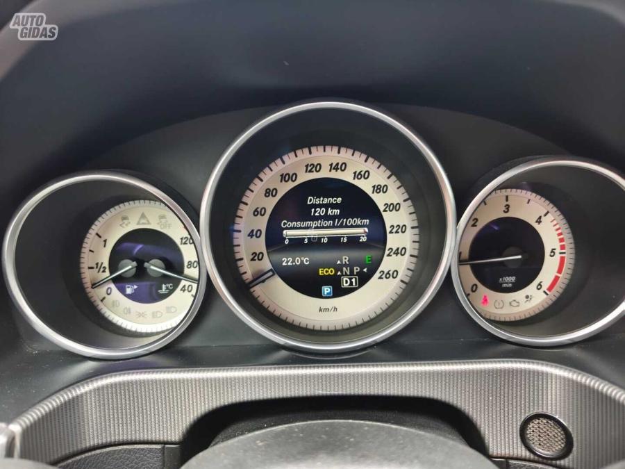 Черный Мерседес E 220 2013 в Шяуляй, объемом двигателя 2.10 л и пробегом 353 тыс. км за 8600 €, фото 20 на AUTOMOTO.COM.LV