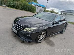 Melns Mercedes-Benz E 220 2013 Rīga, ar dzinēja tilpumu 2.20 L un nobraukumu 320 tūkst. km par 7900 €, foto  vietnē AUTOMOTO.COM.LV