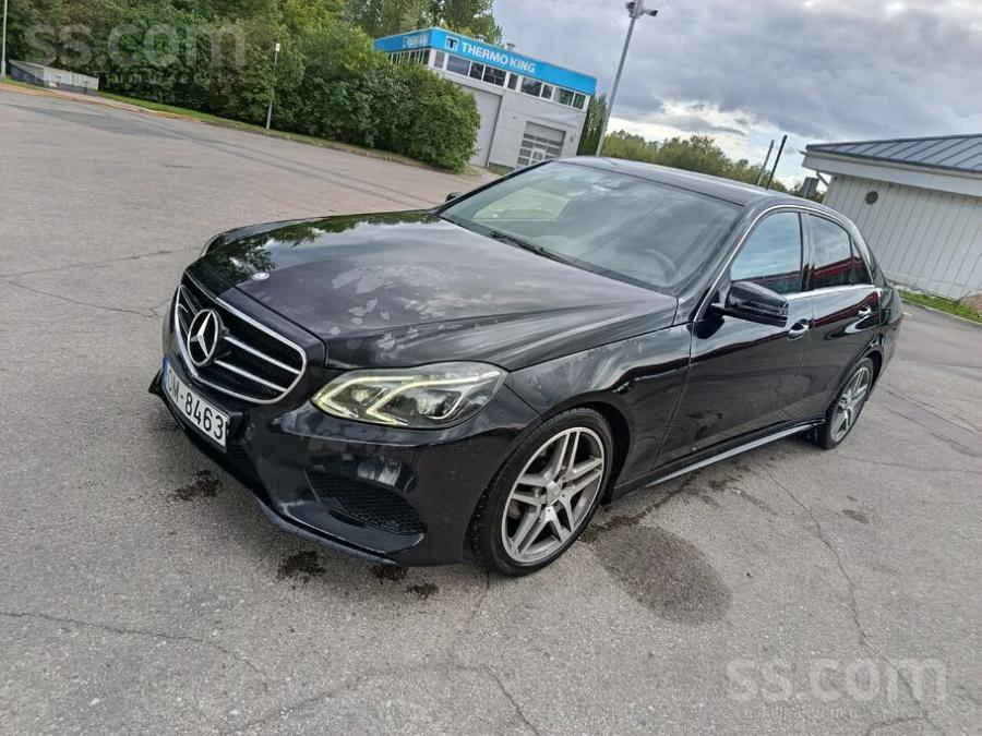 Melns Mercedes-Benz E 220 2013 Rīga, ar dzinēja tilpumu 2.20 L un nobraukumu 320 tūkst. km par 7900 €, foto 1 vietnē AUTOMOTO.COM.LV