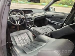 Melns Mercedes-Benz E 220 2013 Rīga, ar dzinēja tilpumu 2.20 L un nobraukumu 320 tūkst. km par 7900 €, foto 13 vietnē AUTOMOTO.COM.LV