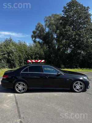 Melns Mercedes-Benz E 220 2013 Rīga, ar dzinēja tilpumu 2.20 L un nobraukumu 328 tūkst. km par 10999 €, foto 13 vietnē AUTOMOTO.COM.LV