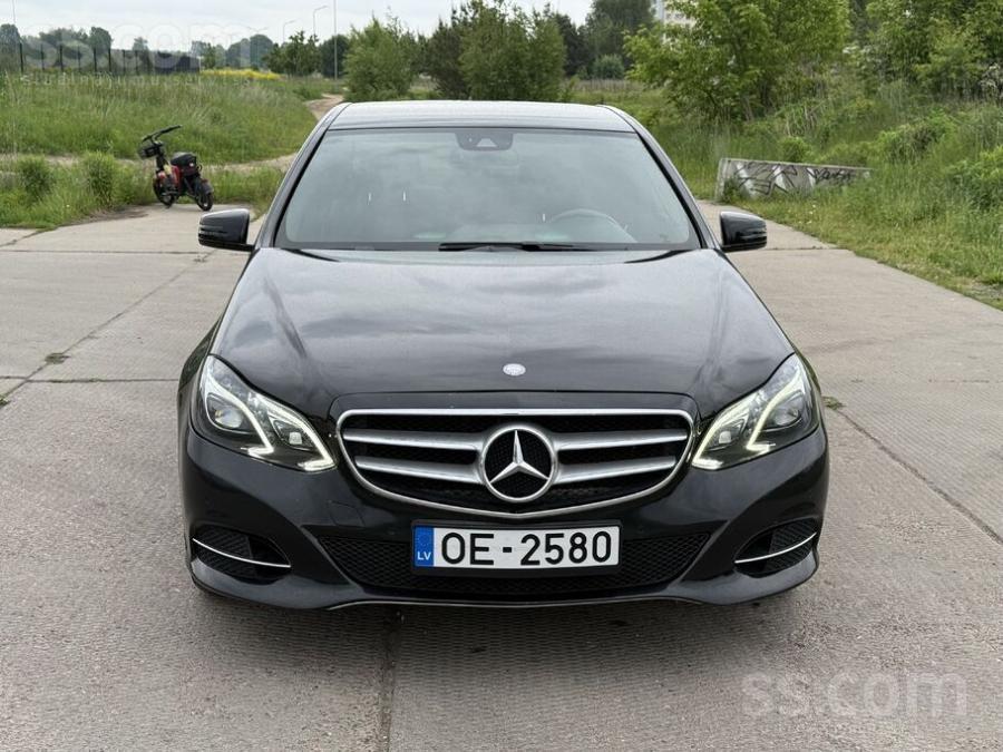 Black Mercedes-Benz E 220 2014 in Riga, with an engine capacity of 2.20 L and mileage of 168 thousand km for 8000 €, photo 5 on AUTOMOTO.COM.LV