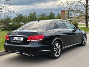 Черный Мерседес E 220 2014 в Каунас, объемом двигателя 2.20 л и пробегом 373 тыс. км за 8500 €, фото 4 на AUTOMOTO.COM.LV