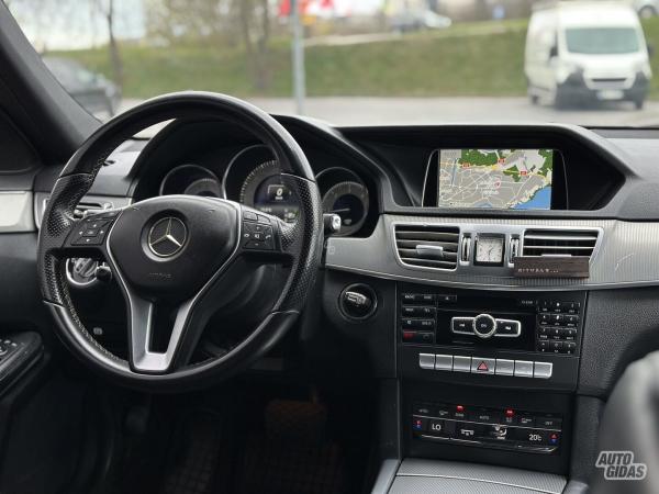Black Mercedes-Benz E 220 2014 in Kaunas, with an engine capacity of 2.20 L and mileage of 373 thousand km for 8500 €, photo 10 on AUTOMOTO.COM.LV
