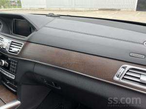 Black Mercedes-Benz E 220 2014 in Riga, with an engine capacity of 2.20 L and mileage of 223 thousand km for 18300 €, photo 15 on AUTOMOTO.COM.LV