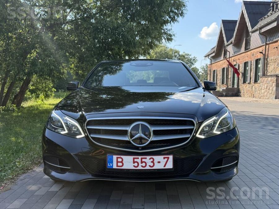 Black Mercedes-Benz E 220 2014 in Rezekne, with an engine capacity of 2.20 L and mileage of 283 thousand km for 10490 €, photo 1 on AUTOMOTO.COM.LV