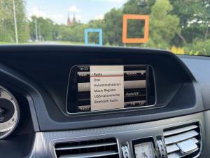 Black Mercedes-Benz E 220 2014 in Rezekne, with an engine capacity of 2.20 L and mileage of 283 thousand km for 10490 €, photo 17 on AUTOMOTO.COM.LV