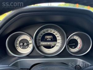 Black Mercedes-Benz E 220 2014 in Rezekne, with an engine capacity of 2.20 L and mileage of 283 thousand km for 10490 €, photo 21 on AUTOMOTO.COM.LV