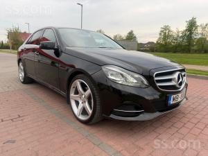 Черный Мерседес E 220 2014 в Елгава, объемом двигателя 2.10 л и пробегом 285 тыс. км за 10200 €, фото  на AUTOMOTO.COM.LV