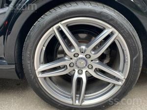 Черный Мерседес E 220 2014 в Рига, объемом двигателя 2.20 л и пробегом 245 тыс. км за 16900 €, фото 12 на AUTOMOTO.COM.LV