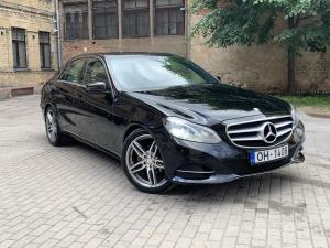 Черный Мерседес E 220 2014 в Рига, объемом двигателя 2.20 л и пробегом 247 тыс. км за 16600 €, фото  на AUTOMOTO.COM.LV