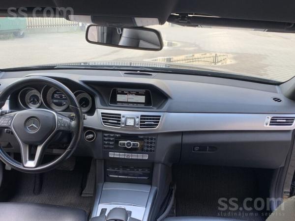 Black Mercedes-Benz E 220 2014 in Riga, with an engine capacity of 2.20 L and mileage of 247 thousand km for 16600 €, photo 9 on AUTOMOTO.COM.LV