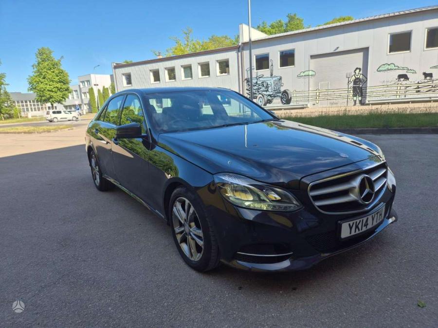 Черный Мерседес E 220 2014 в Шилуте, объемом двигателя 2.14 л и пробегом 250 тыс. км за 4450 €, фото 3 на AUTOMOTO.COM.LV