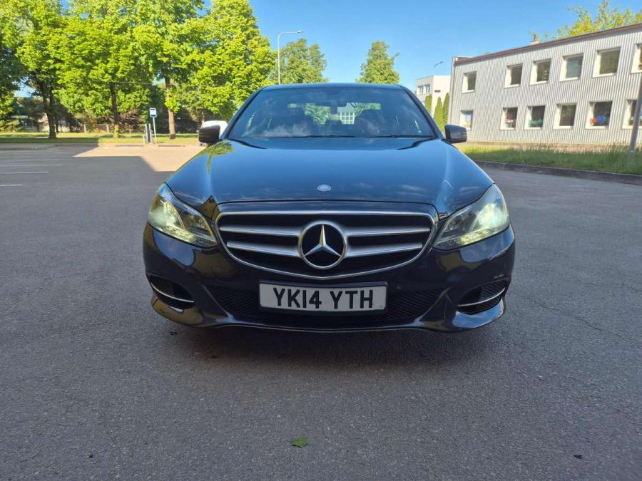 Черный Мерседес E 220 2014 в Шилуте, объемом двигателя 2.14 л и пробегом 250 тыс. км за 4450 €, фото 6 на AUTOMOTO.COM.LV