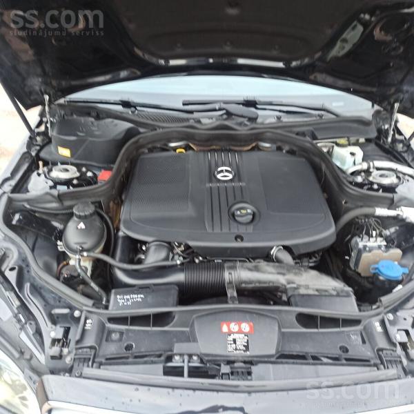 Black Mercedes-Benz E 220 2015 in Daugavpils, with an engine capacity of 2.20 L and mileage of 0 thousand km for 12700 €, photo 11 on AUTOMOTO.COM.LV