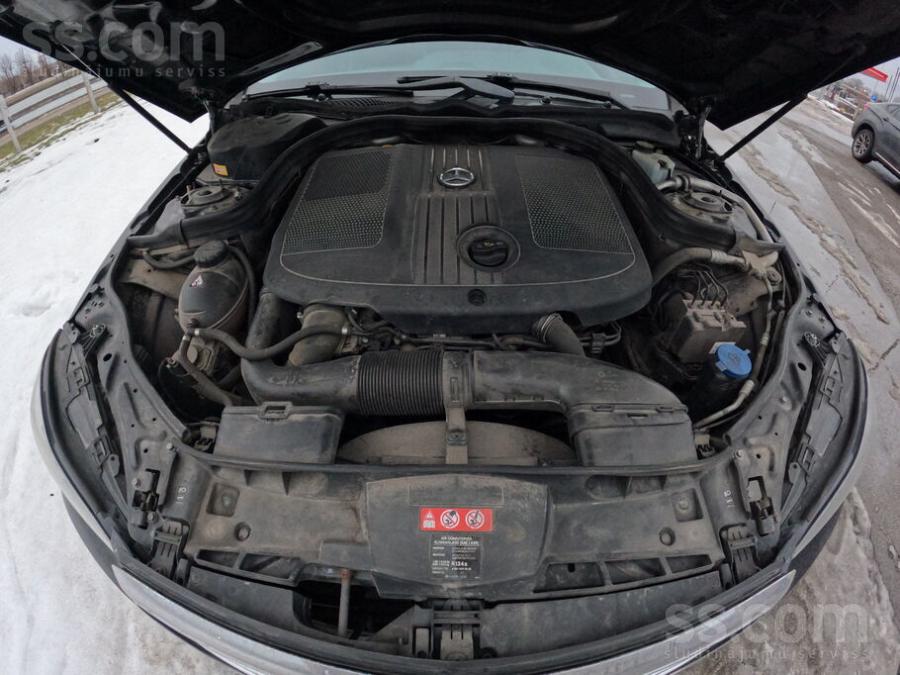 Black Mercedes-Benz E 220 2015 in Riga, with an engine capacity of 2.20 L and mileage of 220 thousand km for 13500 €, photo 10 on AUTOMOTO.COM.LV