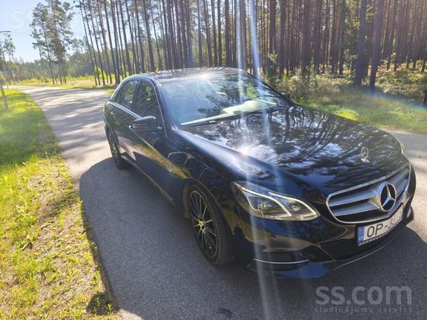 Черный Мерседес E 220 2015 в Рига, объемом двигателя 2.10 л и пробегом 0 тыс. км за 13200 €, фото 6 на AUTOMOTO.COM.LV