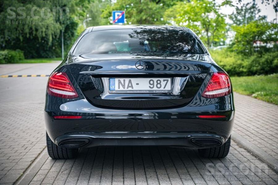 Melns Mercedes-Benz E 220 2016 Rīga, ar dzinēja tilpumu 2.00 L un nobraukumu 183 tūkst. km par 17990 €, foto 5 vietnē AUTOMOTO.COM.LV