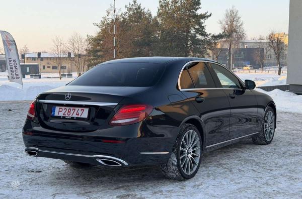 Melns Mercedes-Benz E 220 2016 Raseiniai, ar dzinēja tilpumu 2.14 L un nobraukumu 303 tūkst. km par 17600 €, foto 8 vietnē AUTOMOTO.COM.LV