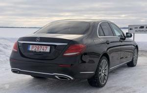 Melns Mercedes-Benz E 220 2016 Raseiniai, ar dzinēja tilpumu 1.95 L un nobraukumu 300 tūkst. km par 15850 €, foto 5 vietnē AUTOMOTO.COM.LV