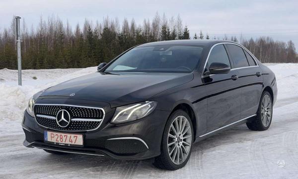 Melns Mercedes-Benz E 220 2016 Raseiniai, ar dzinēja tilpumu 1.95 L un nobraukumu 300 tūkst. km par 15850 €, foto 6 vietnē AUTOMOTO.COM.LV