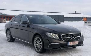 Melns Mercedes-Benz E 220 2016 Raseiniai, ar dzinēja tilpumu 1.95 L un nobraukumu 300 tūkst. km par 15850 €, foto 8 vietnē AUTOMOTO.COM.LV