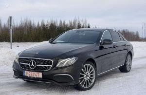 Melns Mercedes-Benz E 220 2016 Raseiniai, ar dzinēja tilpumu 1.95 L un nobraukumu 300 tūkst. km par 15850 €, foto 10 vietnē AUTOMOTO.COM.LV