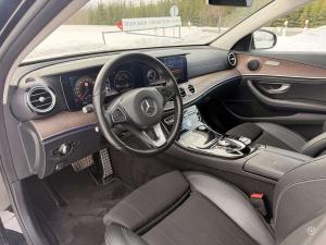 Melns Mercedes-Benz E 220 2016 Raseiniai, ar dzinēja tilpumu 1.95 L un nobraukumu 300 tūkst. km par 15850 €, foto 16 vietnē AUTOMOTO.COM.LV