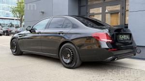 Melns Mercedes-Benz E 220 2016 Rīga, ar dzinēja tilpumu 2.00 L un nobraukumu 155 tūkst. km par 18900 €, foto 7 vietnē AUTOMOTO.COM.LV