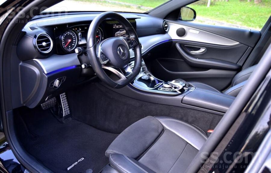 Black Mercedes-Benz E 220 2016 in Tukums, with an engine capacity of 2.00 L and mileage of 278 thousand km for 19800 €, photo 13 on AUTOMOTO.COM.LV